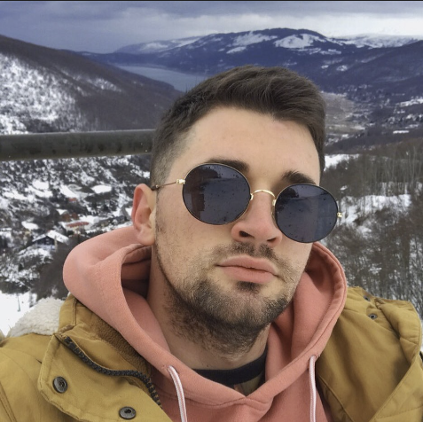 About Us – Cryptozis